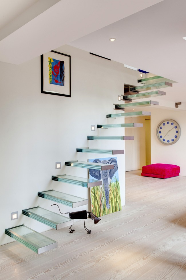 Stairs to the second floor - 55 design options in a private house - Diy ...