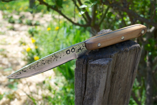 Kromagnon - L'évolution...: Premiers couteaux - officiels - de l'atelier