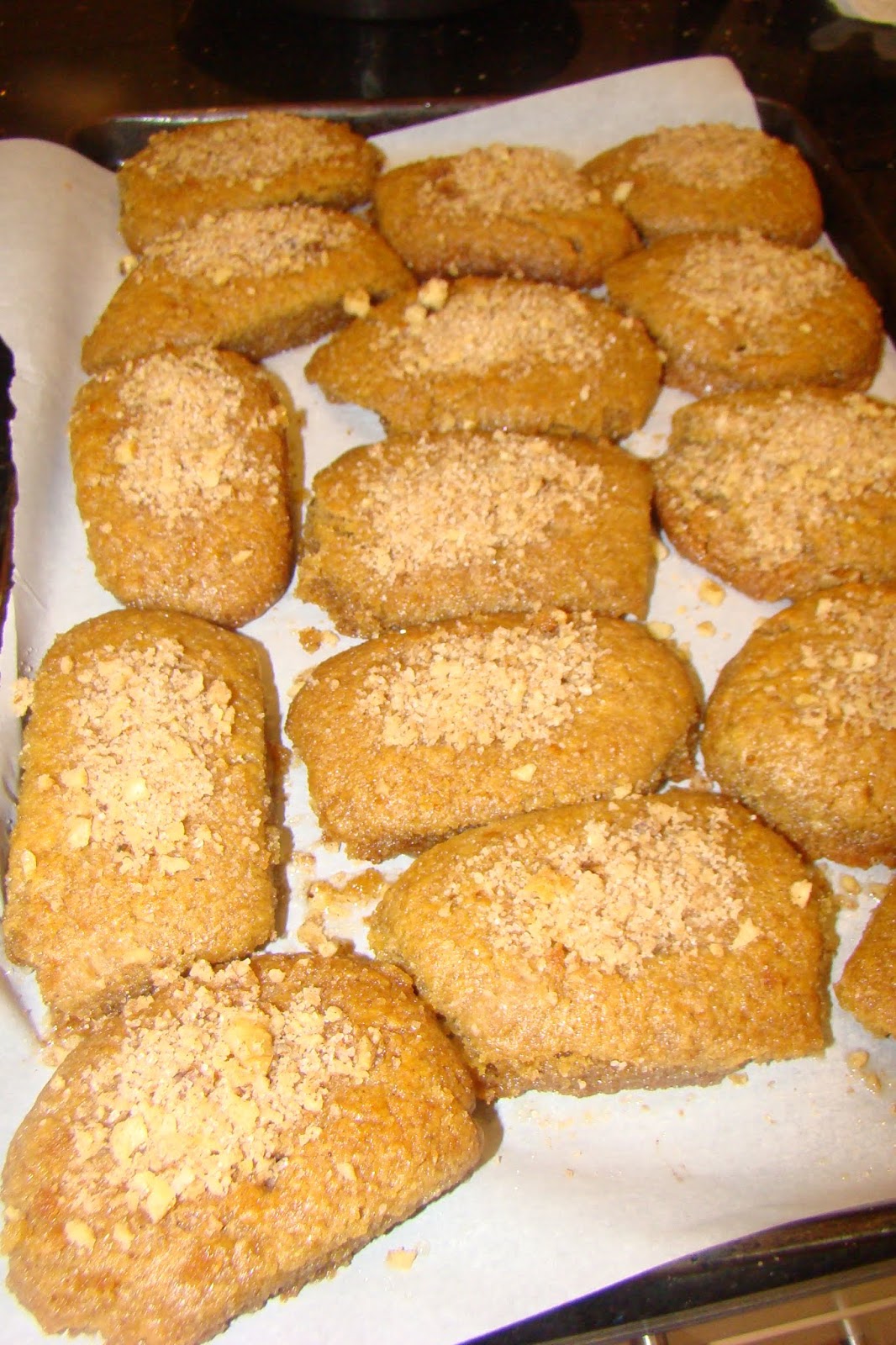 My Favorite Recipes Collection: Nuts filled Finikia/Melomakarona: Greek ...