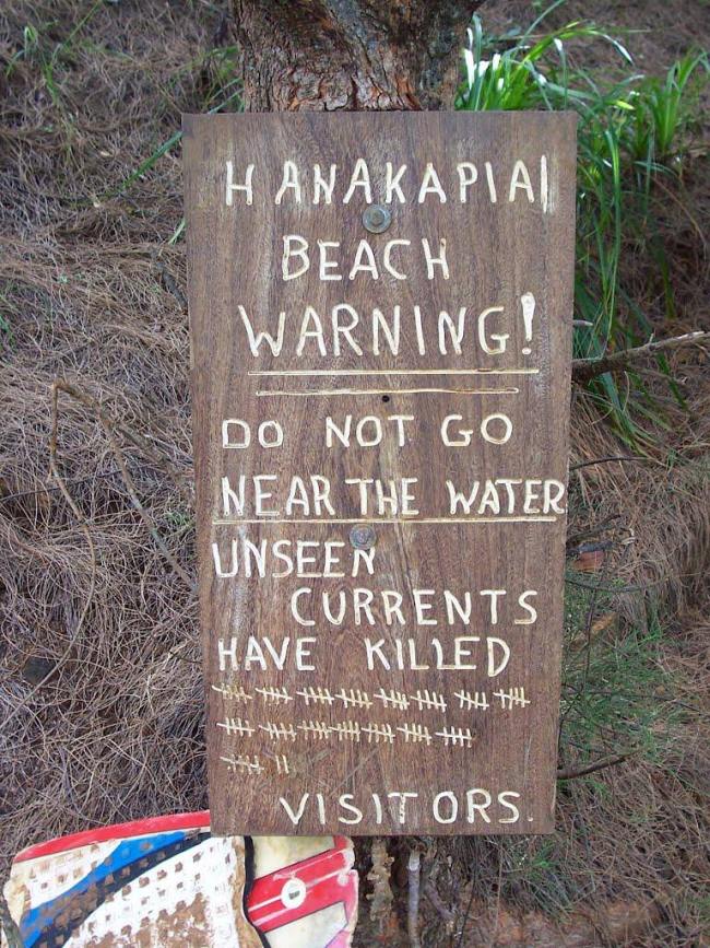 Warning Signs That Are Really Scary (28 Pics)