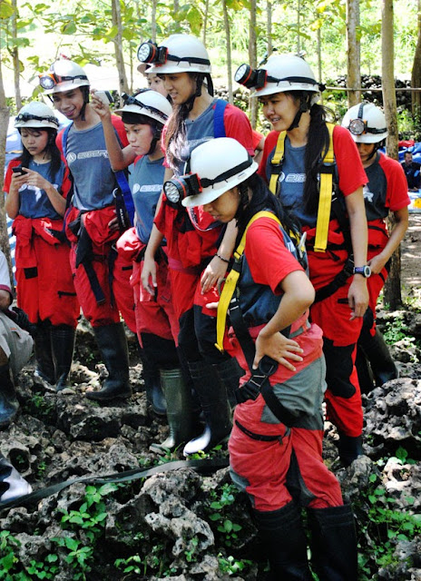 Mendampingi Penelusuran Goa Cokro Tim Eiger Jogja & Solo - Dung Riu ...