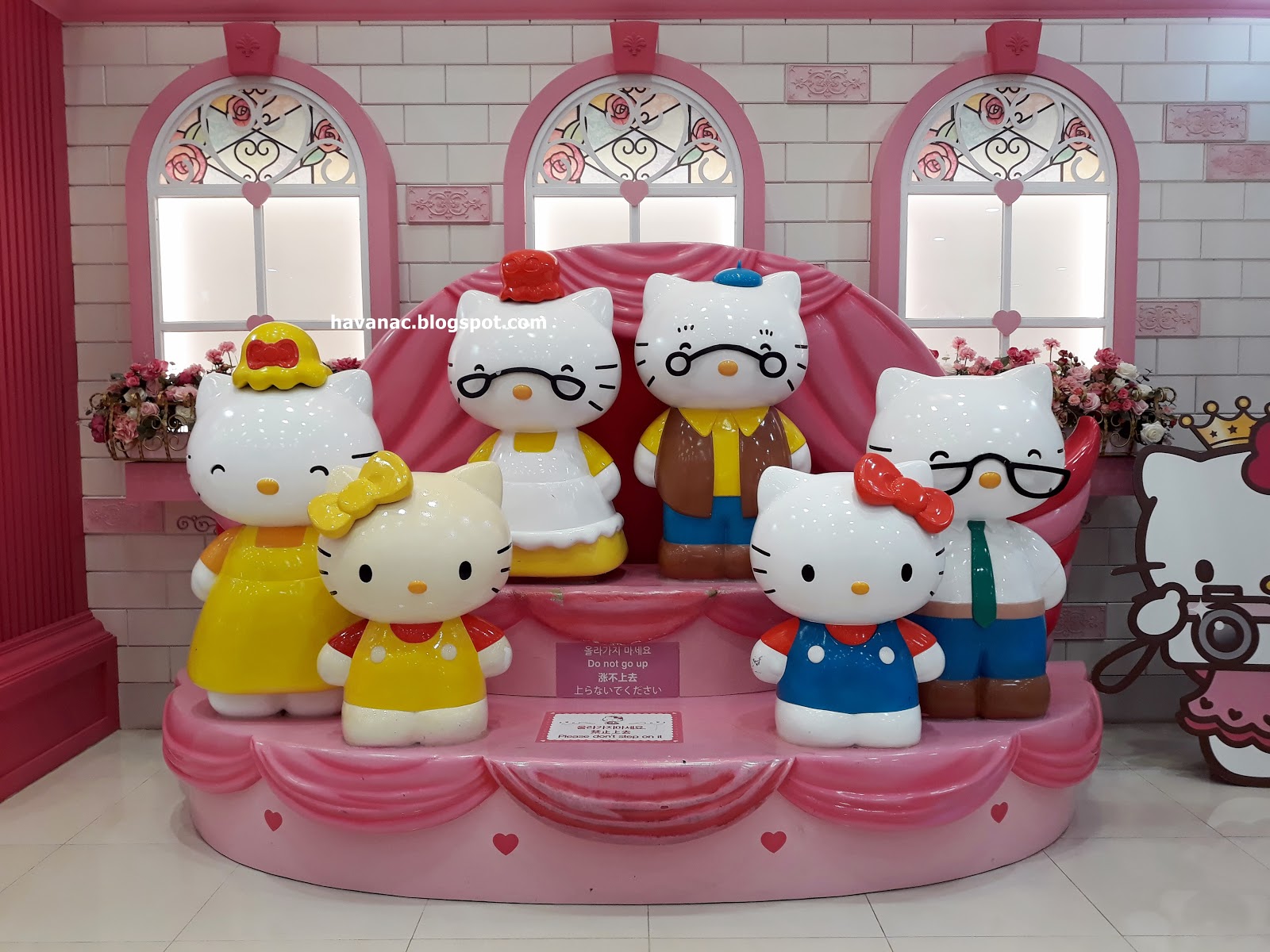 Havana QQ Travel Blog: Hello Kitty Island