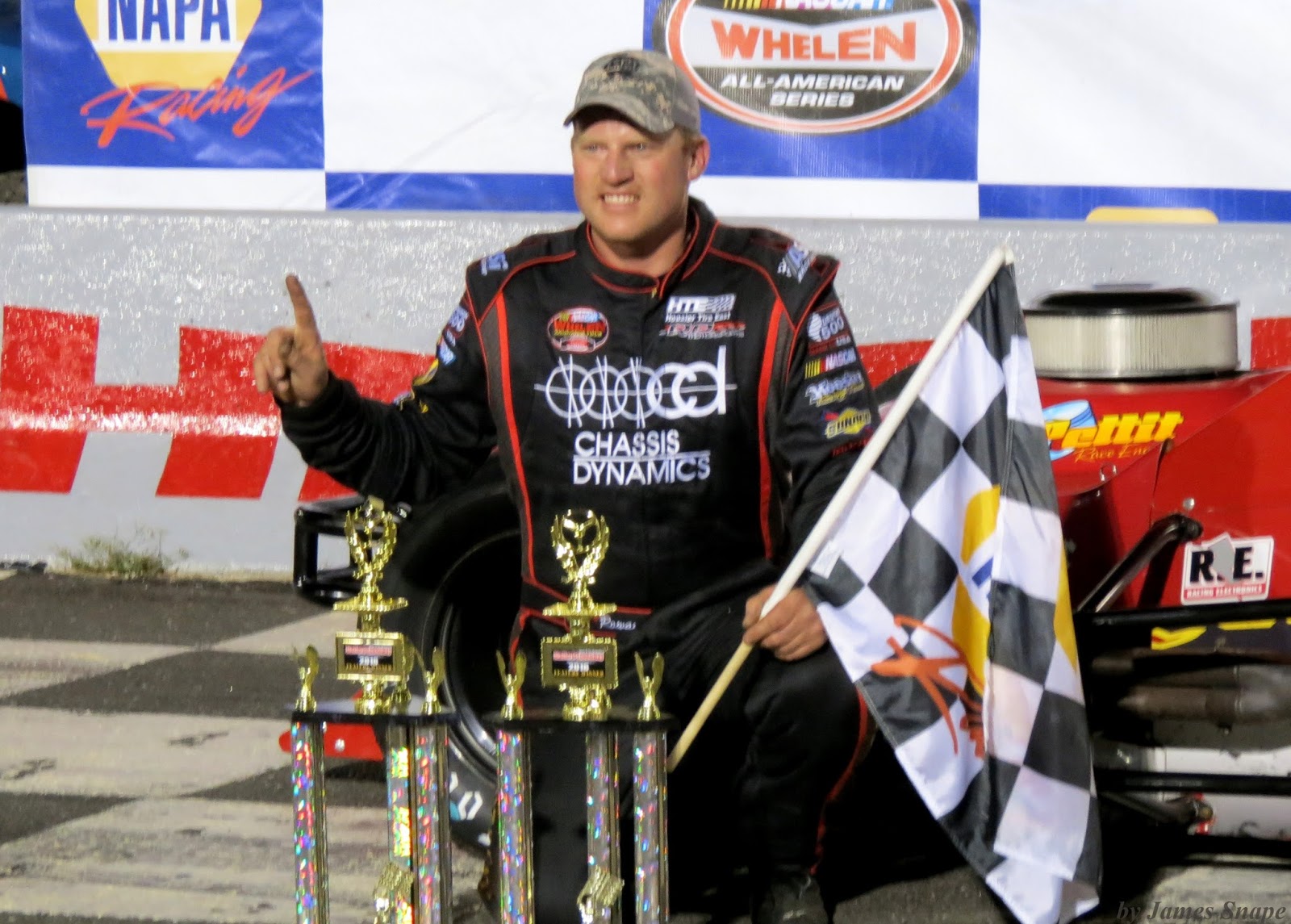 Race Chatter on WNRI.COM, 99.9 fm, 1380 am, Tune in radio, Alexa, Apple ...