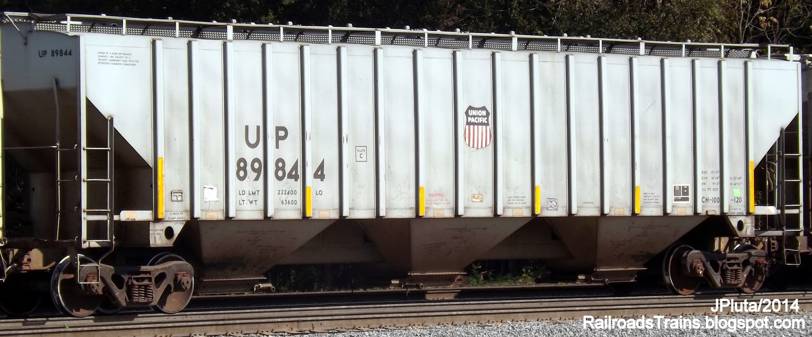 RAILROAD Freight Train Locomotive Engine EMD GE Boxcar BNSF,CSX,FEC ...