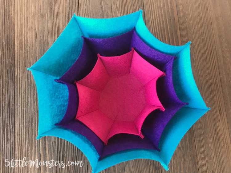5 Little Monsters: Felt Octagon Nesting Bowls