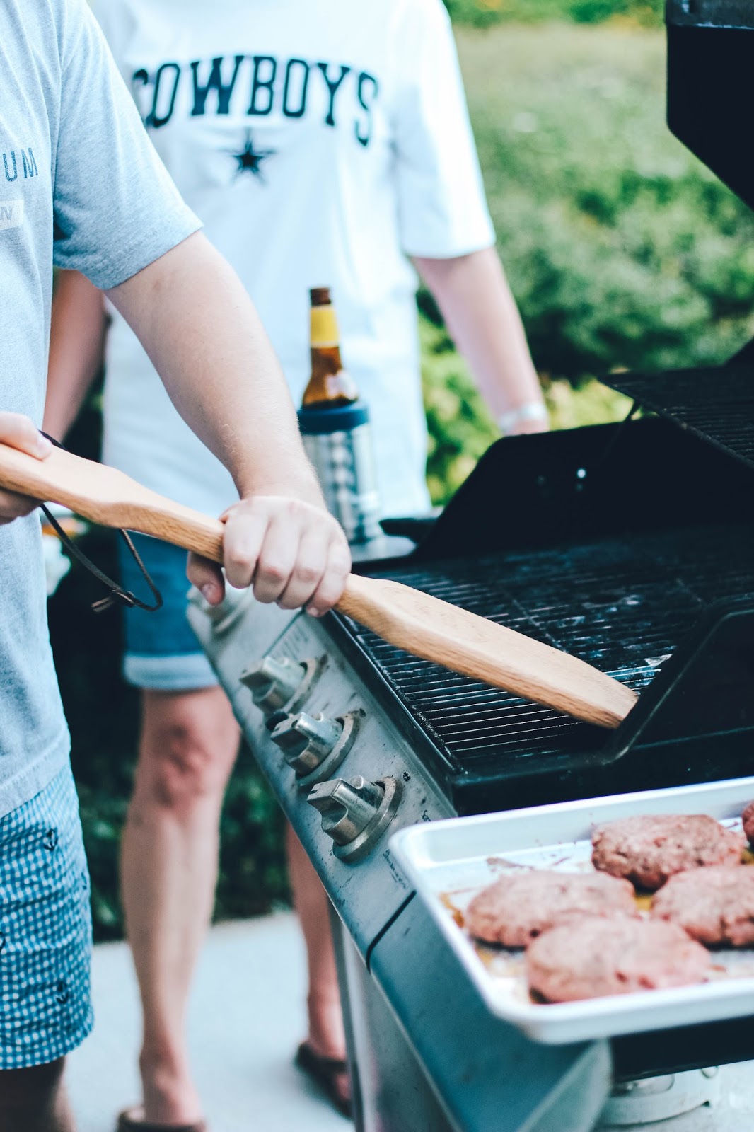 10 Things Every Tailgate Must Have | Venus Trapped in Mars || Dallas