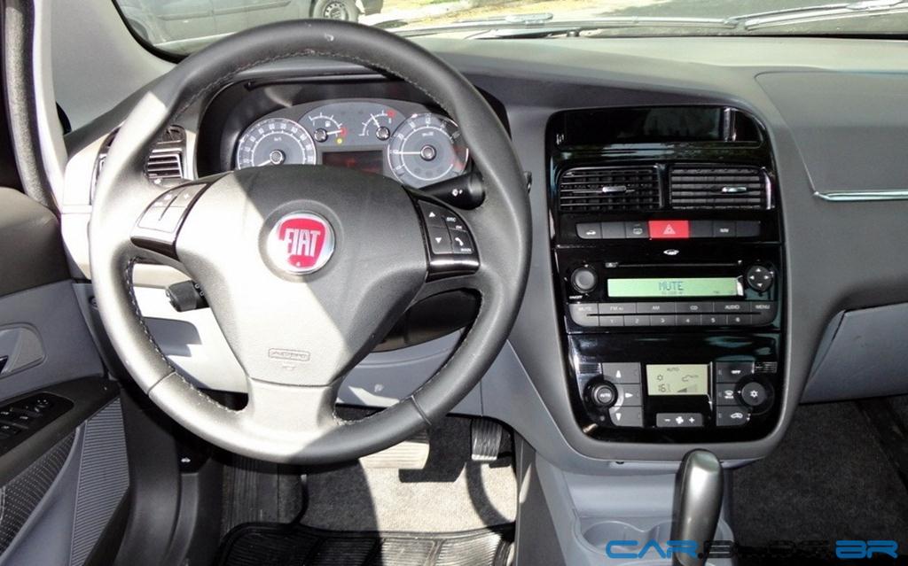 Fiat Linea Absolute Dualogic 2010: fotos, preço, consumo e ficha técnica