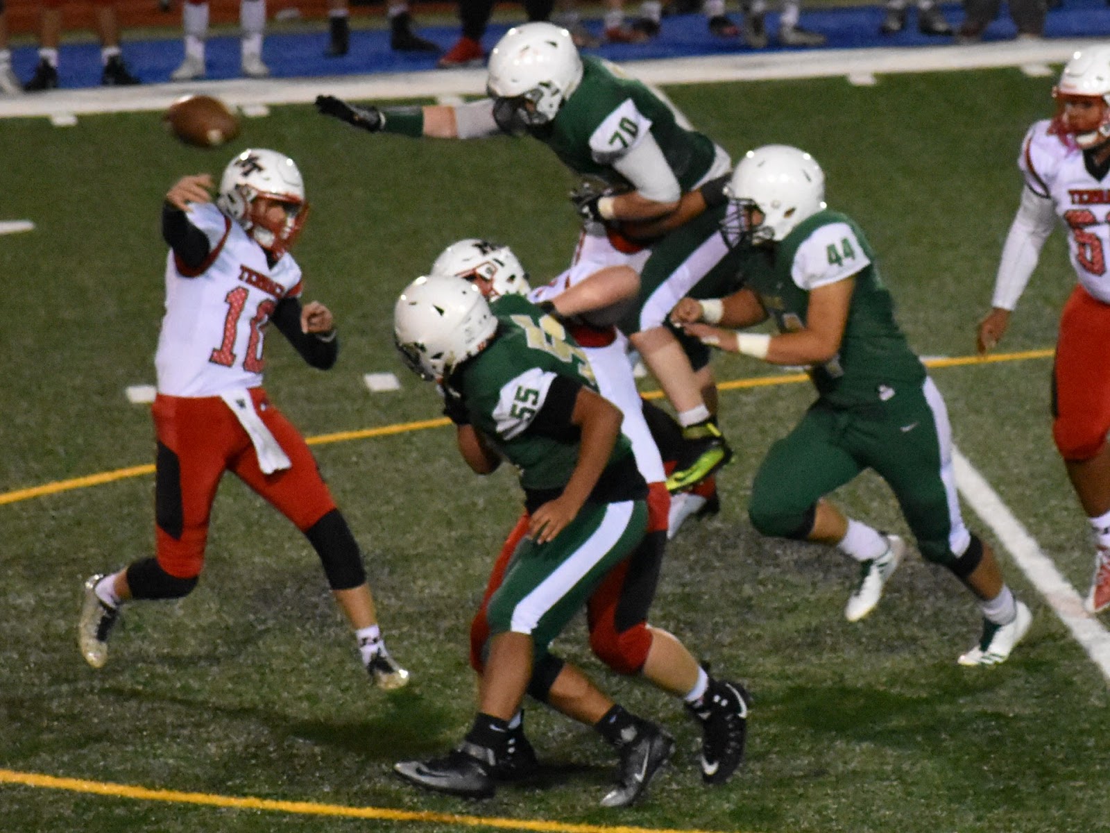Shoreline Area News: Football: Shorecrest Scots prevail against league ...