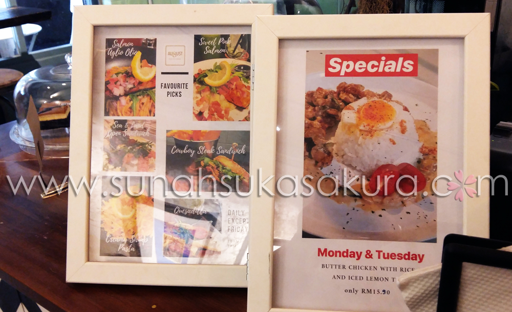 Drink, Eat & Dream @ Au8ust Cafe, JB