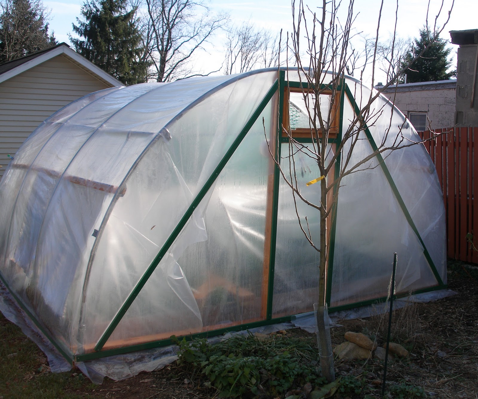 Living the Frugal Life: More Hoop House Details