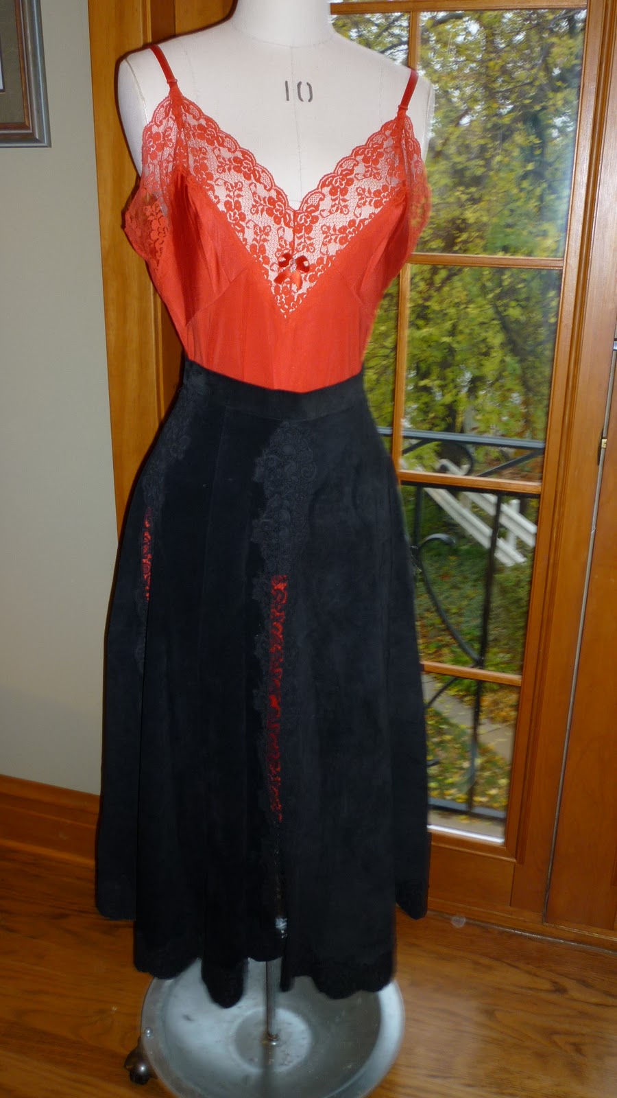 Rhonda's Creative Life: The Eight Gore Skirt Revisited