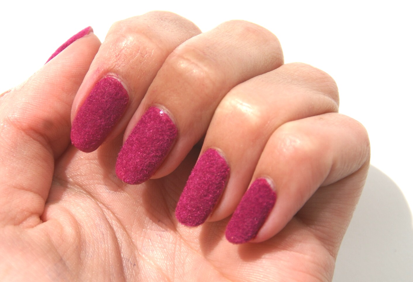 Beautylifeofheleen: Fluffy velvet nails.