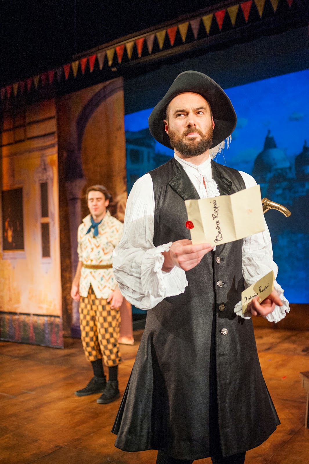 drama* on the waterfront: commedia dell’arte