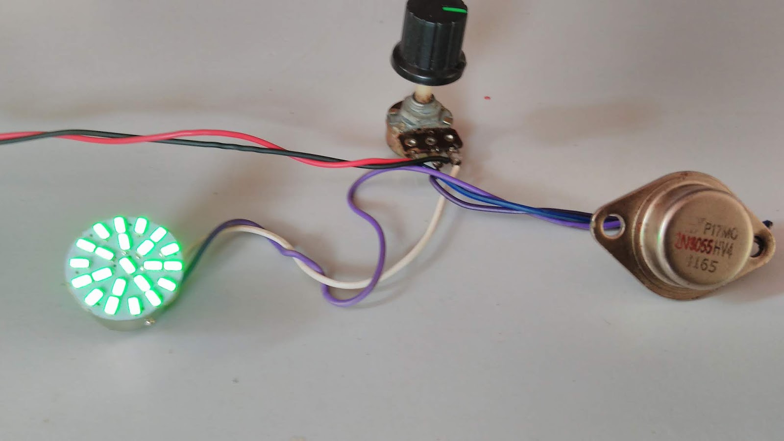 LED Light dimmer control using 2N3055 NPN transistor| Simple | Less ...