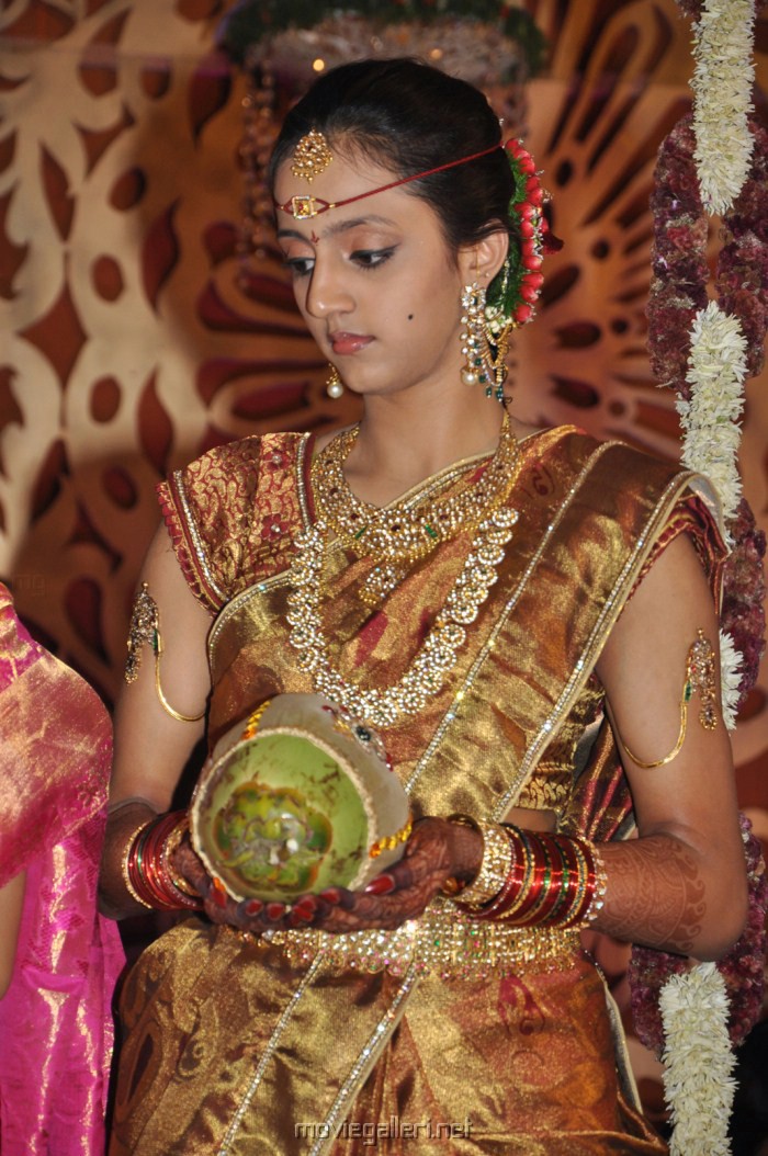 Lakshmi Pranathi Latest Photos, Lakshmi Pranathi Marriage Saree Pics ...