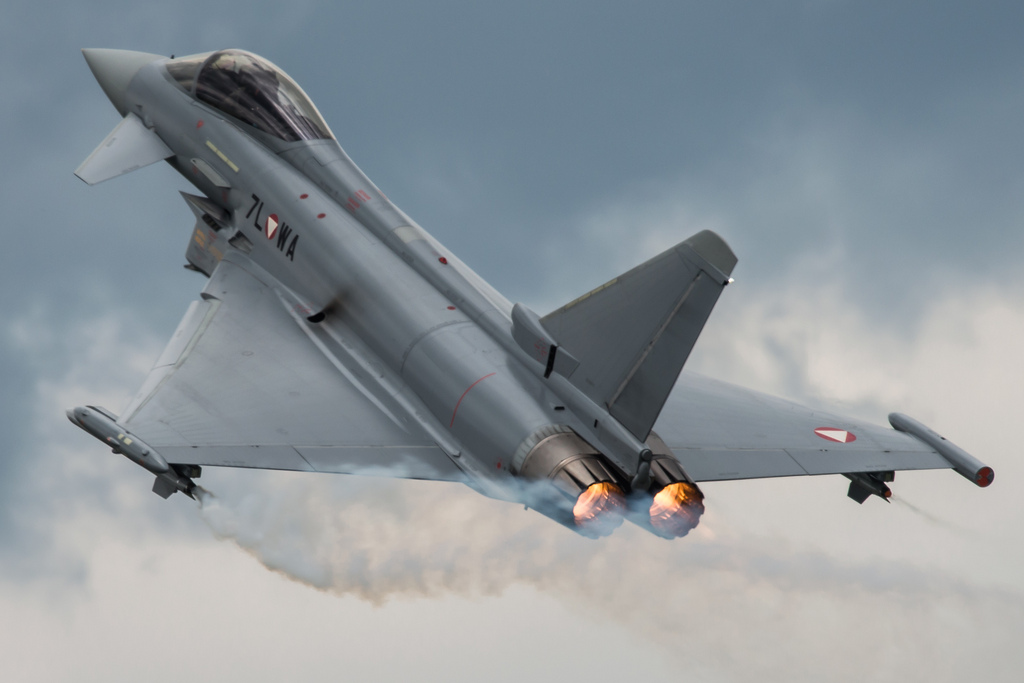 Eurofighter Typhoon Savaş Uçağı Resimleri ~ Savaş Uçakları