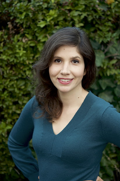 Allie Larkin Interview - Swimming for Sunlight ~ JeanBookNerd