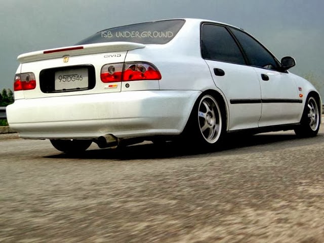 Street Racing: Intro to street racing in Pakistan