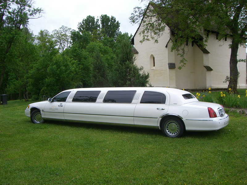 Limuzin bérlés Szabolcs megyében ~ Limuzin bérlés Nyírbátor Limo Dream ...