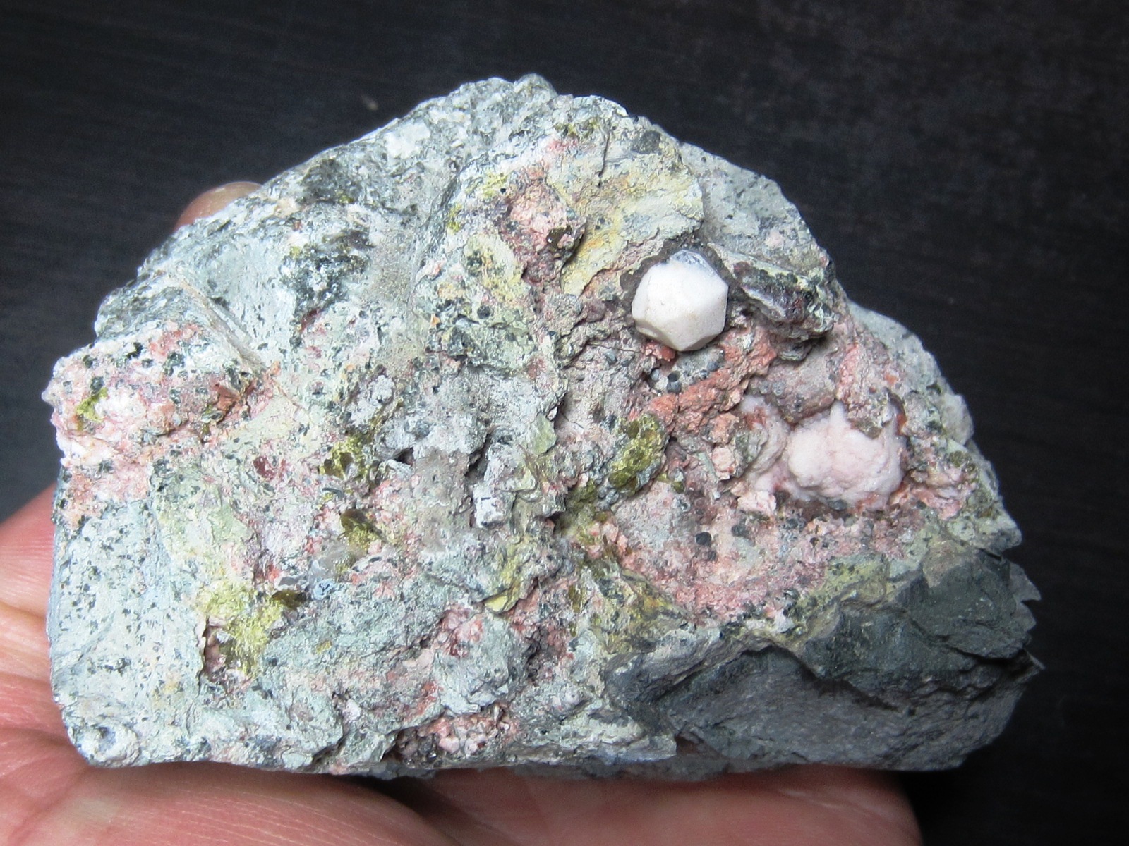 Colección de Minerales de Mmarte: Analcima, Mina María, Ofitas de los ...