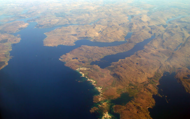 Carmichael Watson Project Blog: Morag, the monster of Loch Morar - 2