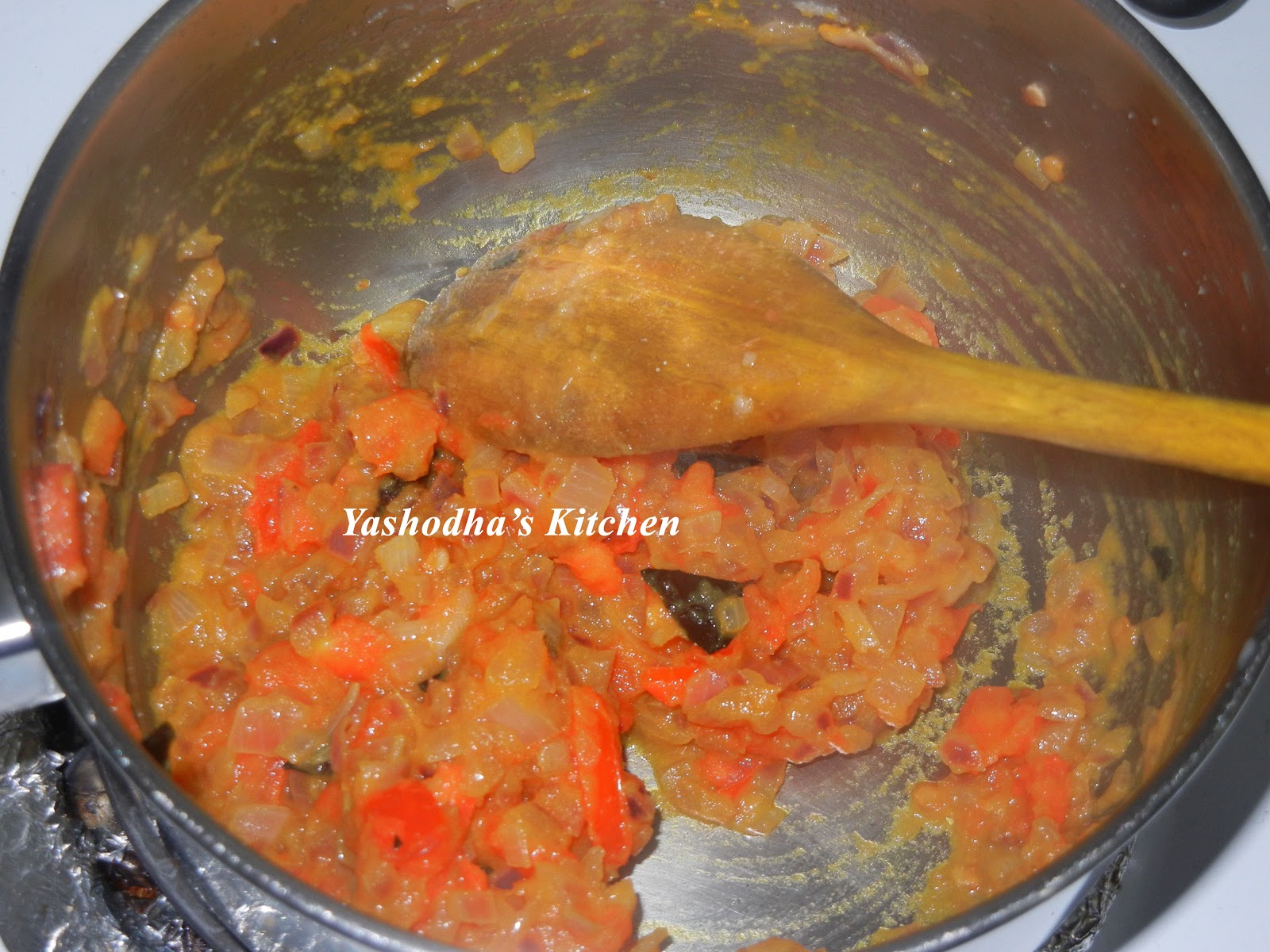 Yashodha's kitchen: NOOL KOL / TURNIP KORMA