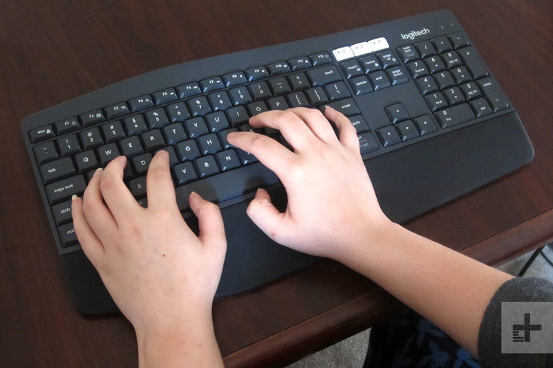 5 Tips Mudah Menjaga Keyboard Agar Tetap Awet - Tetap Kepo