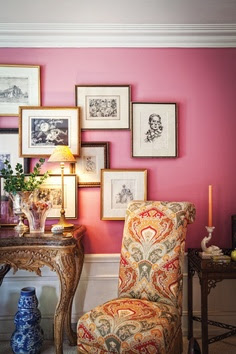 Chinoiserie Chic: The Pretty Gallery Wall 2
