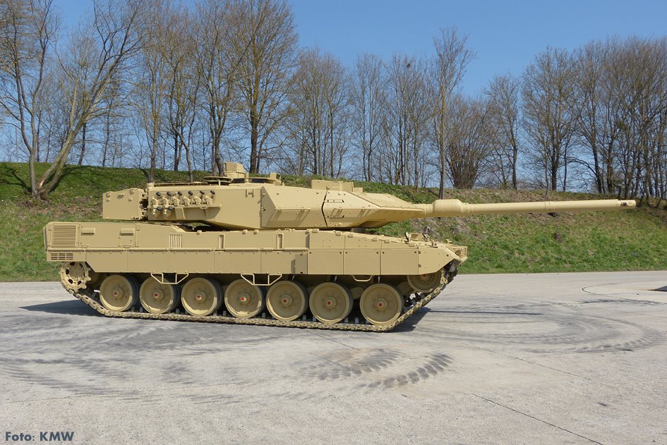 CIRCULO TRUBIA: DINAMARCA MODERNIZA SUS LEOPARD 2