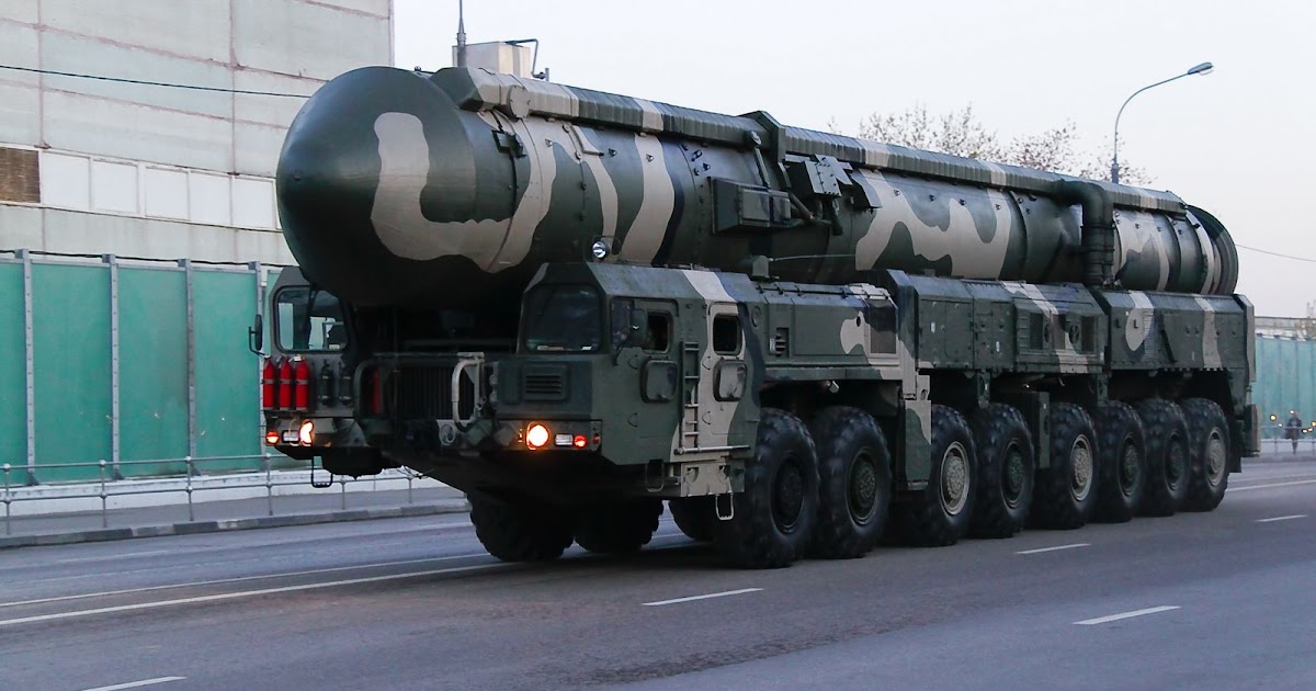 Military weapons: Topol M, Russia