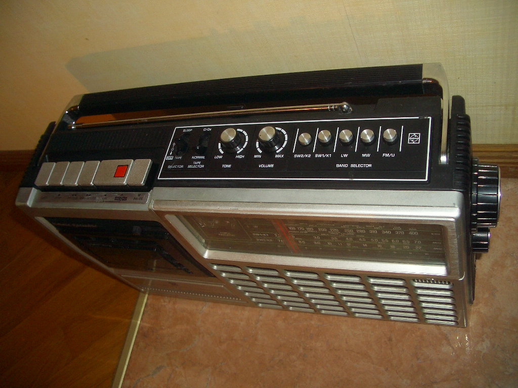 МАГНИТОЛиЯ - бумбоксы, магнитофоны и магнитолы!: National Panasonic RQ ...