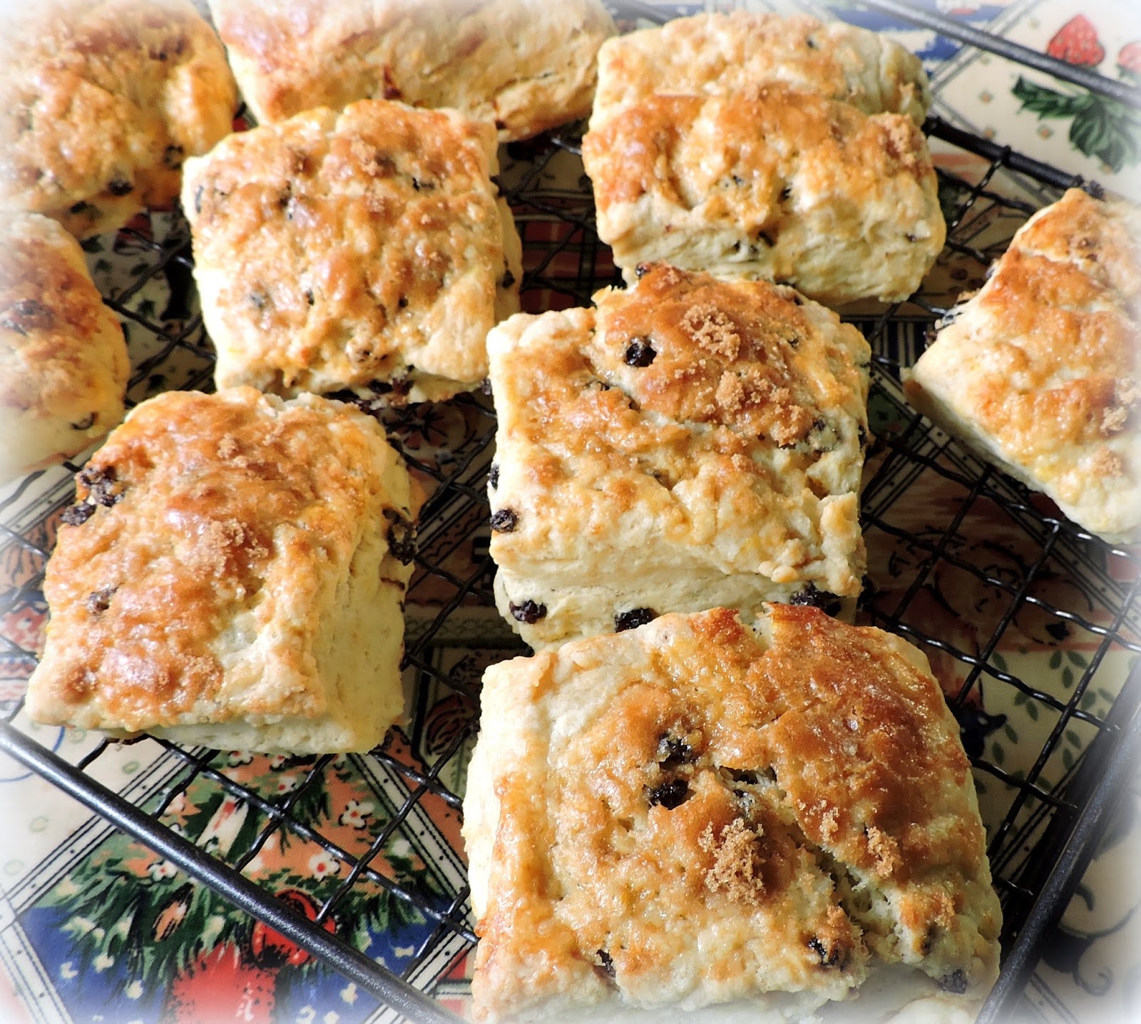 Orange and Currant Scones | The English Kitchen