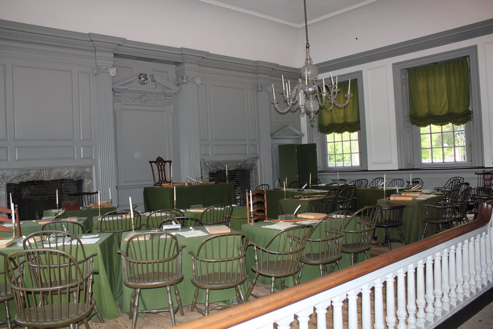 southwestern carribbean breezes: Inside Independence Hall
