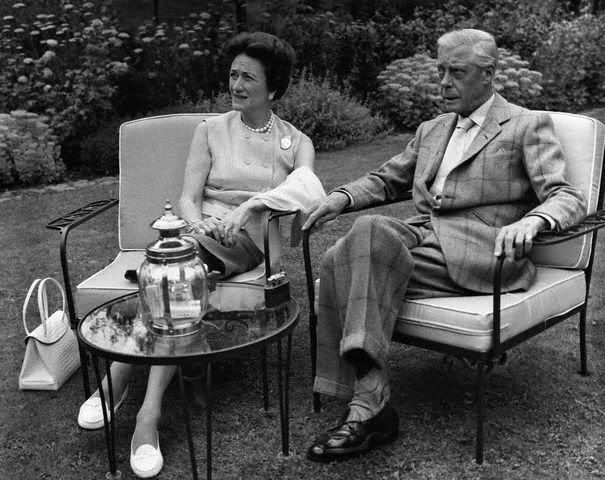 loveisspeed.......: W.E Movie...Wally and David Windsor love story..İ ...