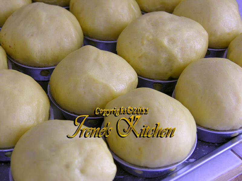 Irene's Kitchen: ROTI BLUDER