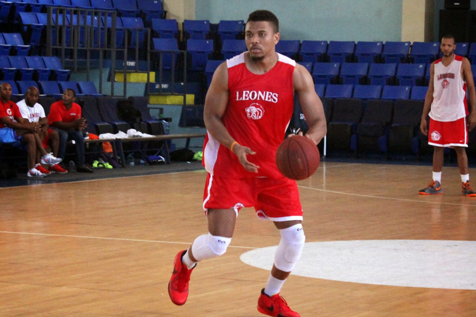 Revista El Cañero: Leones SD completan su nómina de refuerzos con el ...