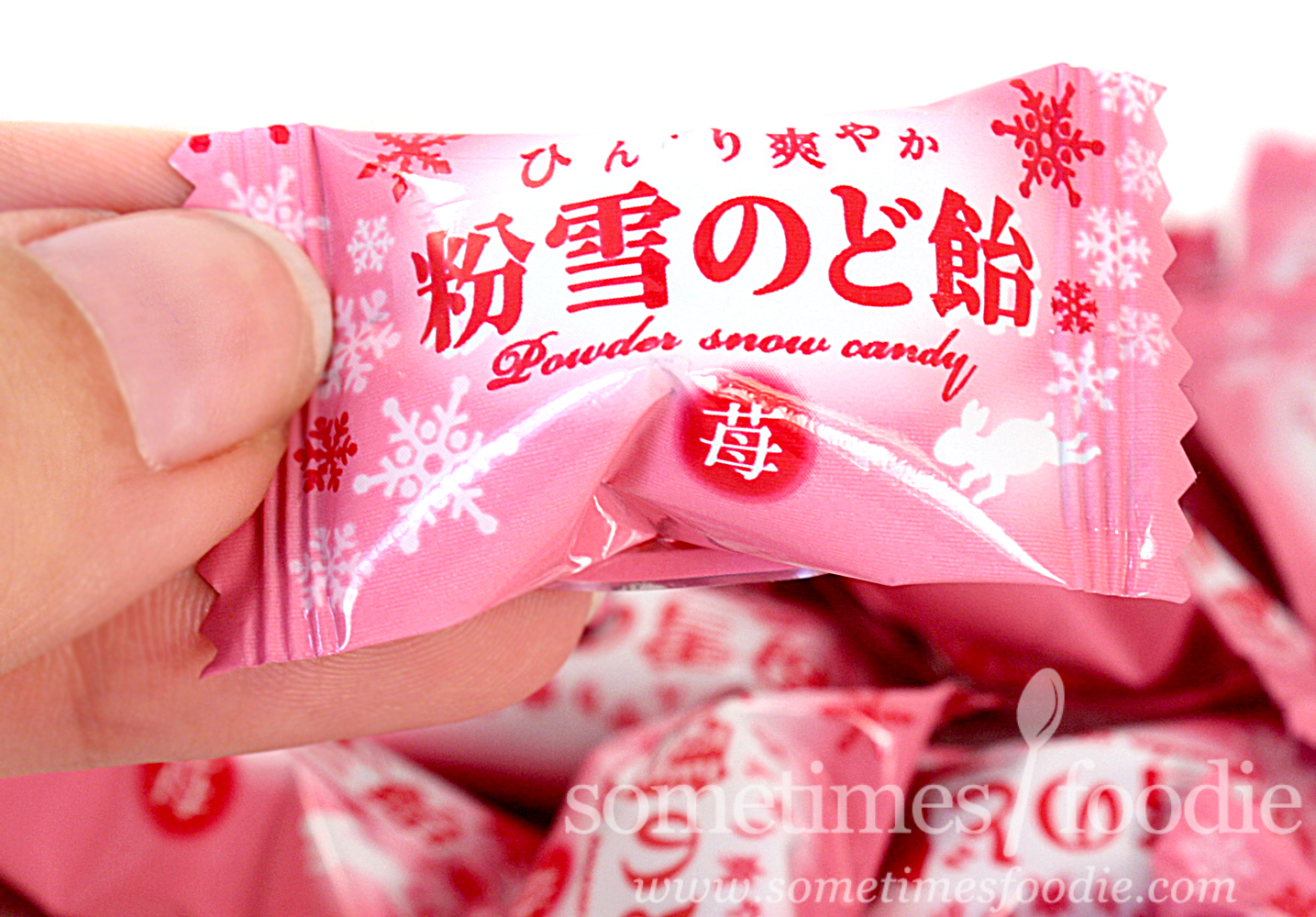 Sometimes Foodie: Strawberry Powder Snow Candy - Asian Food Market