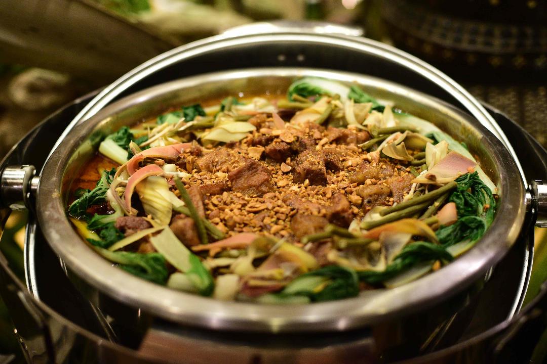 A MIX OF FLAVOR AND CULTURE AT WATERFRONT’S FILIPINO FOOD FIESTA DINNER ...