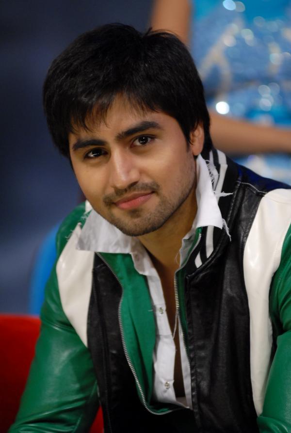 Harshad Chopra Shirtless In Saubhagyavati Bhava