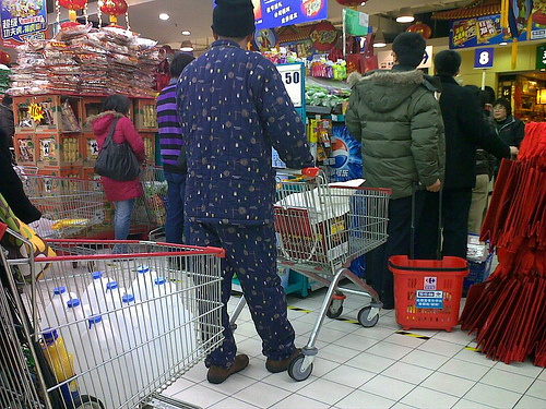 Wearing Pajamas In Public - A Fashion Statement or Just Laziness?