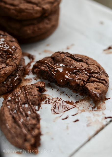 Behind the baker /-/ Salted Quadruple Chocolate Chip Cookies | The ...