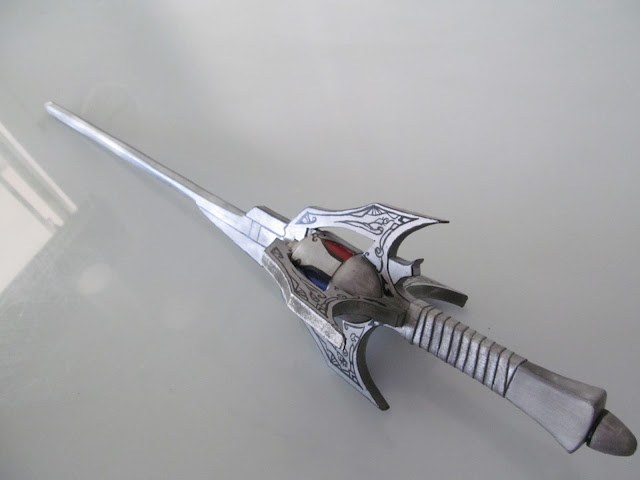 Hero Tetsuro Prop Making and Creative Endeavors: [RWBY] Myrtenaster ...