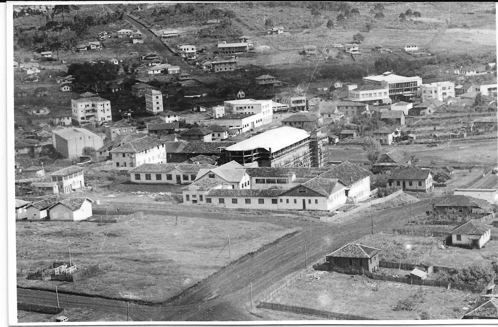 Algumas fotos antigas da escola, para vocês conhecerem melhor a ...