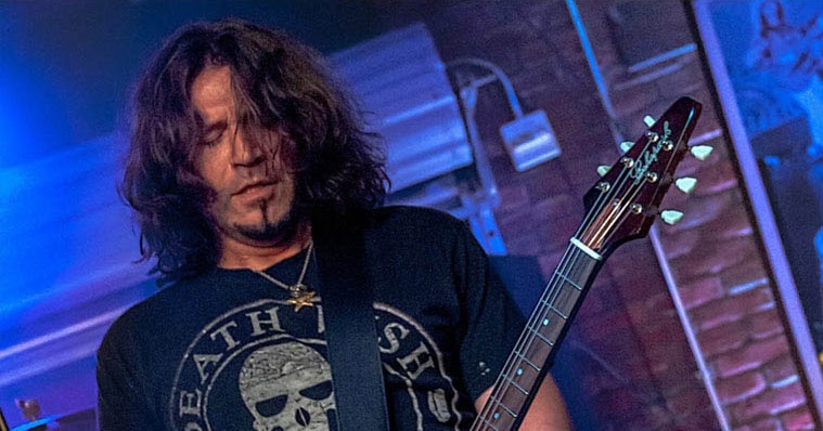 Zona Rock Dan Metal : PHIL X