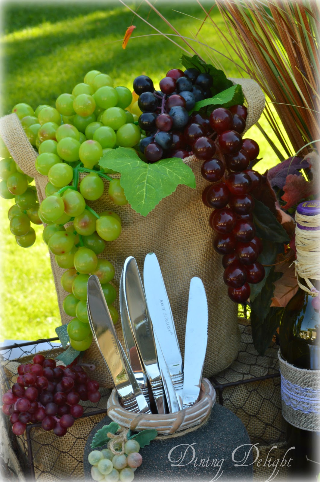 Dining Delight: Grape Harvest Celebration Buffet