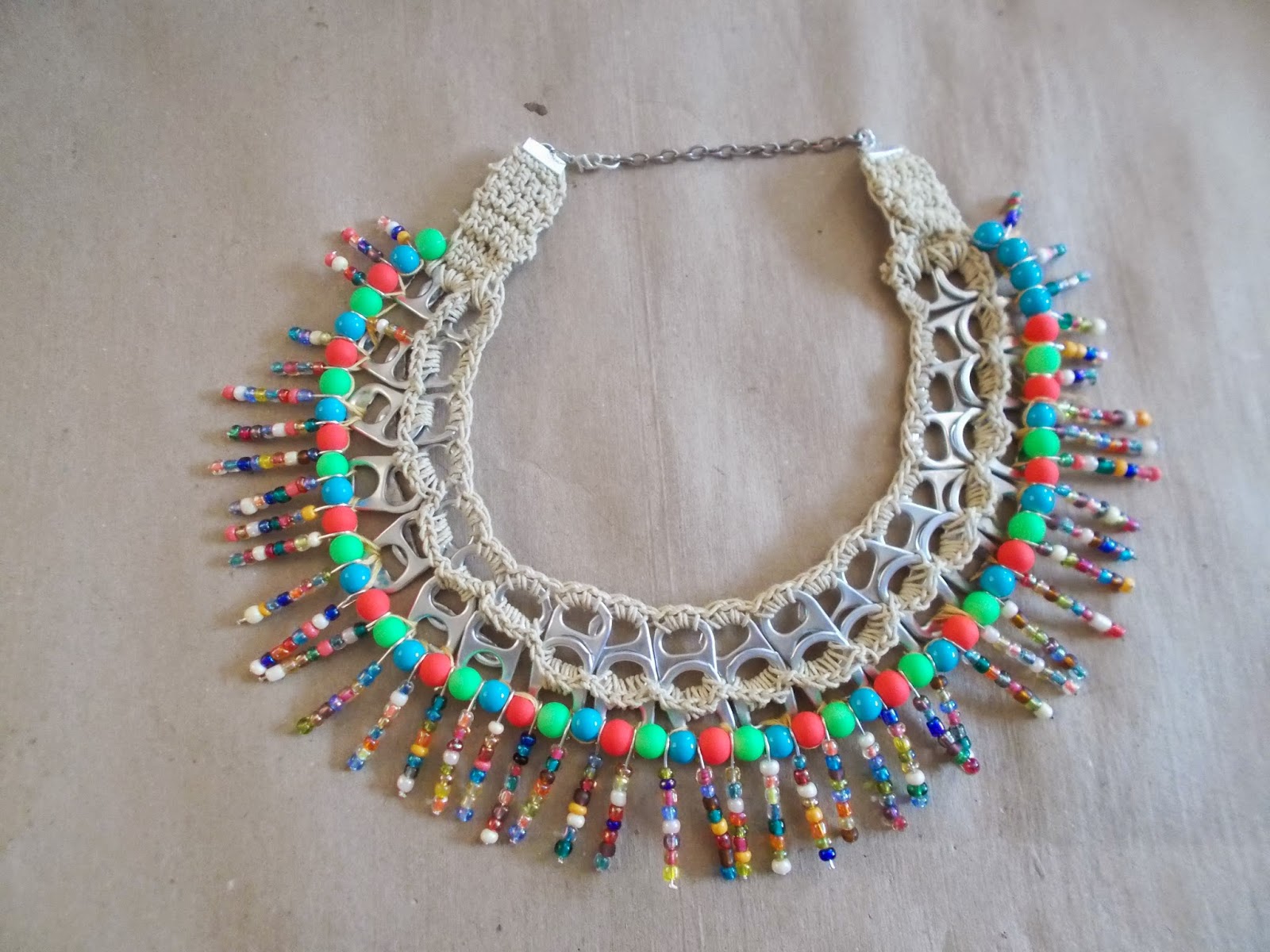 Helenne Nice: COLLAR ETNICO O TRIBAL RECICLADO