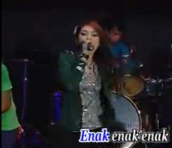 bokep gratis download: Via Vallent Keenakan - Download video koplo house music sera 3gp