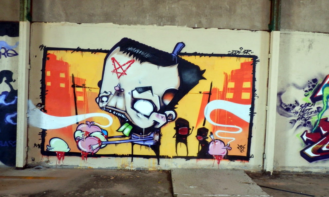 @photojo53: Graffitis por Burriana(5)