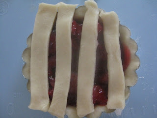 Girl Behind the Apron: Mini Lattice Cherry Pies
