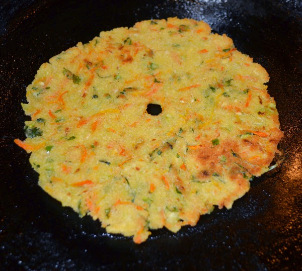 Veggie Platter: Brown Rice Flour & Vegetable Rotti